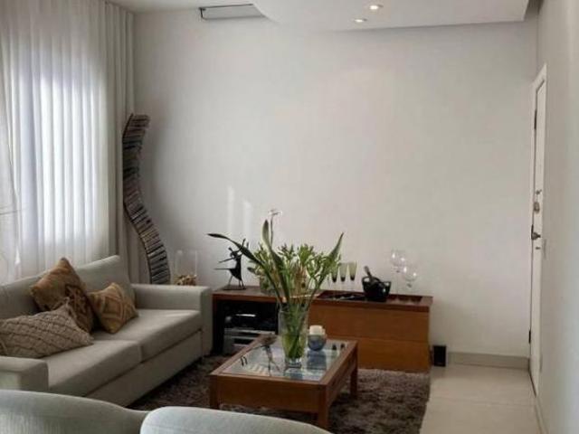 Apartamento à venda em Lourdes