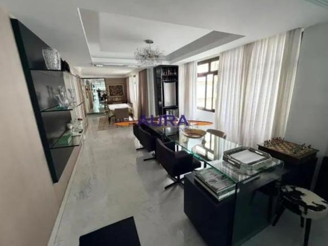 Apartamento à venda em Lourdes
