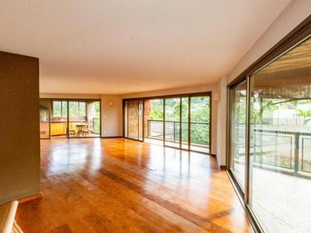 Apartamento à venda em Paineiras do Morumbi com 251 m², 4 quartos, 3 vagas