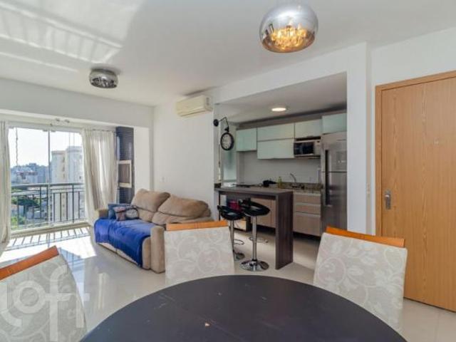 Apartamento à venda em Passo D&apos areia com 68 m², 2 quartos, 1 suíte, 1 vaga