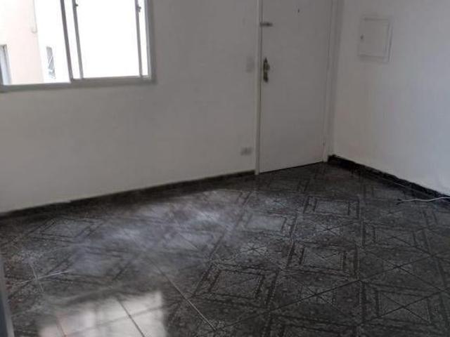 Apartamento à venda em Parada XV de Novembro