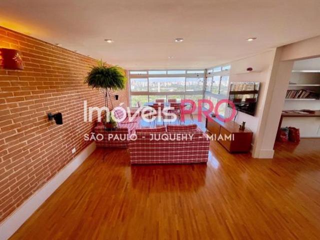 Apartamento à venda em Paraíso com 147m²