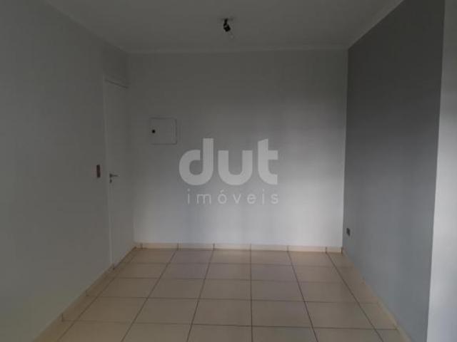 apartamento à venda em Parque Camélias