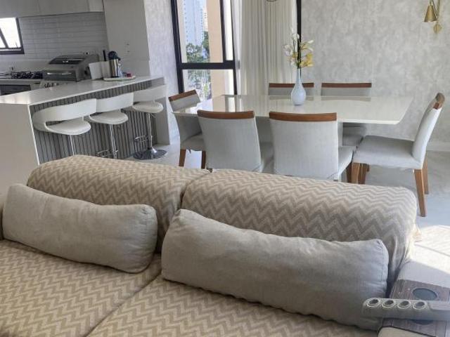 Apartamento à venda em Parque da Mooca com 158 m², 3 quartos, 3 vagas