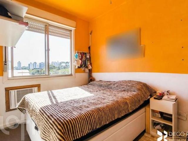 Apartamento à venda em Partenon com 54 m², 2 quartos, 1 vaga