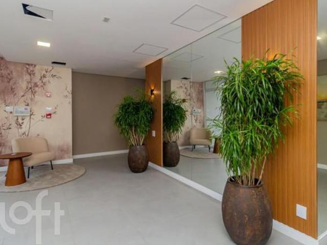Apartamento à venda em Partenon com 74 m², 3 quartos, 1 suíte, 2 vagas