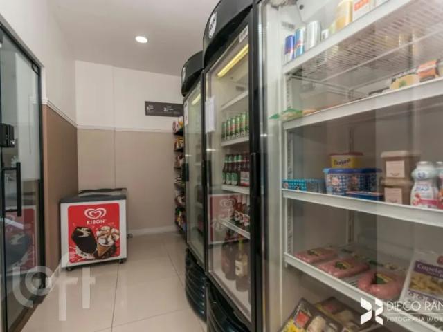 Apartamento à venda em Partenon com 75 m², 2 quartos, 1 suíte, 2 vagas