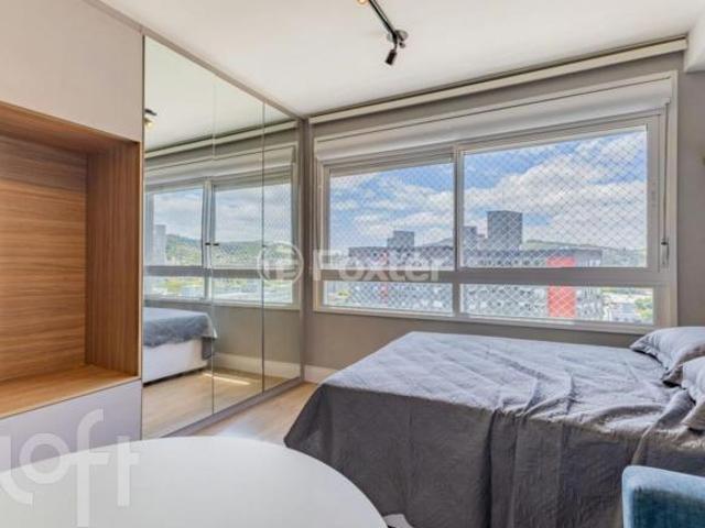 Apartamento à venda em Partenon com 27 m², 1 quarto, 1 vaga