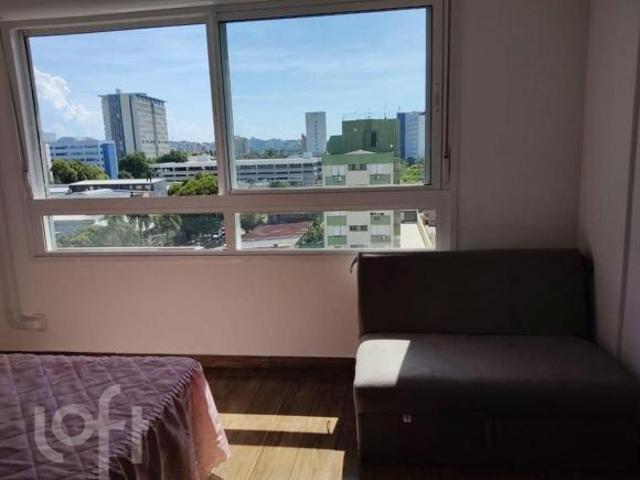 Apartamento à venda em Partenon com 27 m², 1 quarto, 1 vaga