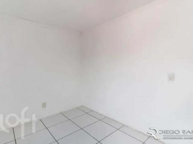Apartamento à venda em Partenon com 39 m², 2 quartos, 1 vaga