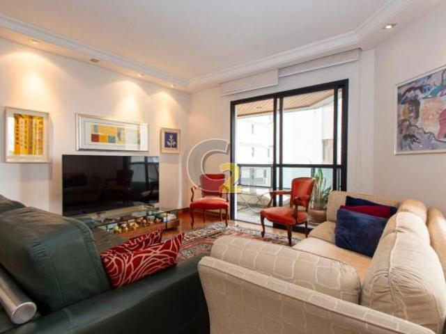 Apartamento à venda em Perdizes com 4 quartos, 3 suítes e 3 vagas