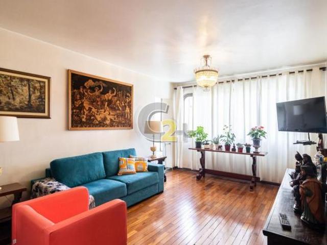 Apartamento à venda em Perdizes com 4 quartos  1 suíte e 2 vagas