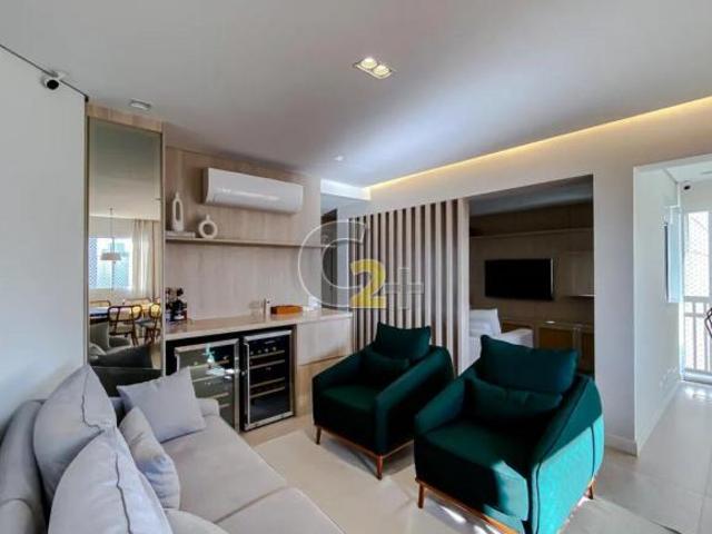 Apartamento à venda em Perdizes com 4 quartos, 1 suíte e 2 vagas