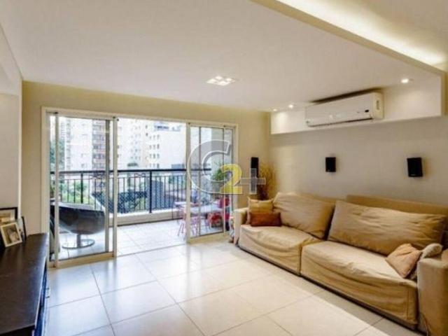 Apartamento à venda em Perdizes com 4 quartos, 2 suites e 2 vagas