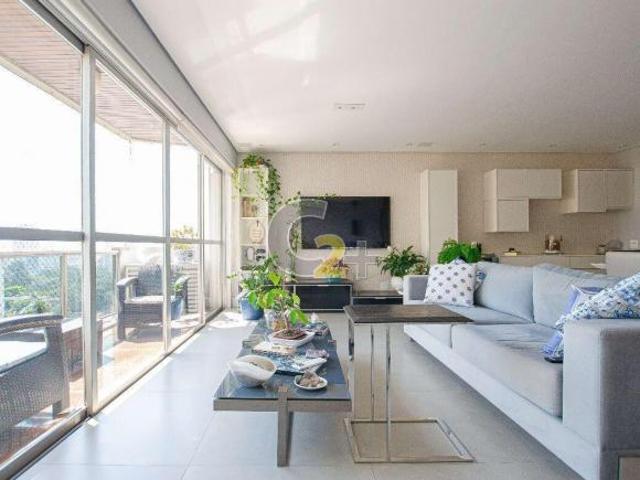 Apartamento à venda em Perdizes com 4 quartos, sendo 1 suíte e 2 vagas