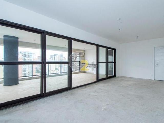Apartamento a venda em Perdizes com 4 suítes e 2 vagas