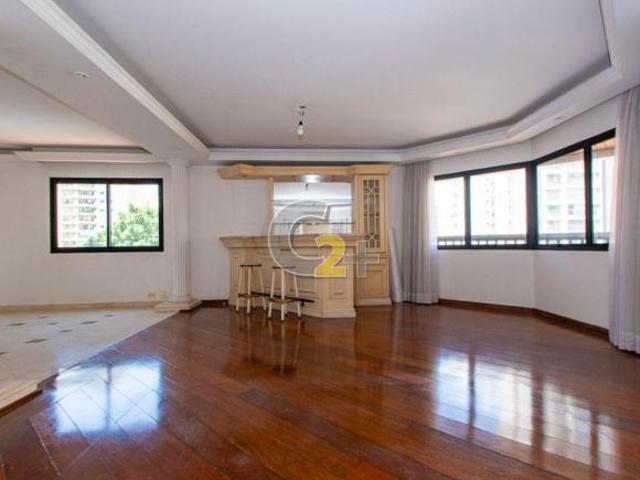 Apartamento à venda em Perdizes com 4 suítes e 3 vagas