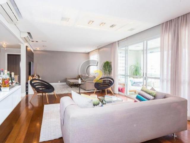 Apartamento à venda em Perdizes com 5 suítes e 5 vagas