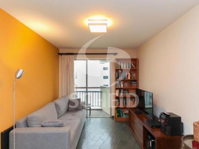Apartamento á Venda em Perdizes com 70m², 2 quartos, 1 vaga