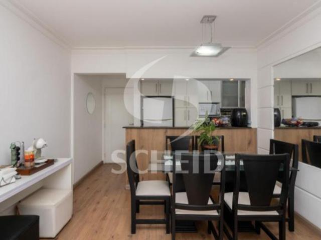 Apartamento á Venda em Perdizes com 72m², 2 quartos sendo 1 suíte, 1 vaga