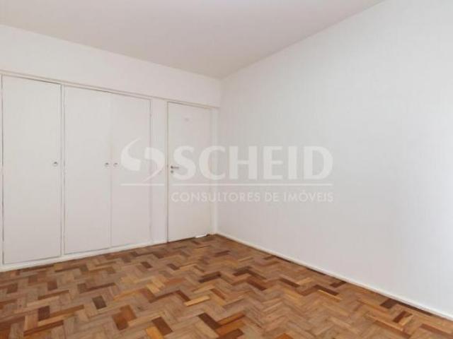 Apartamento á Venda em Perdizes com 94m², 3 quartos, 1 vaga