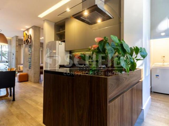 Apartamento á Venda em Perdizes com 100m², 2 quartos sendo 1 suíte, 3 vagas