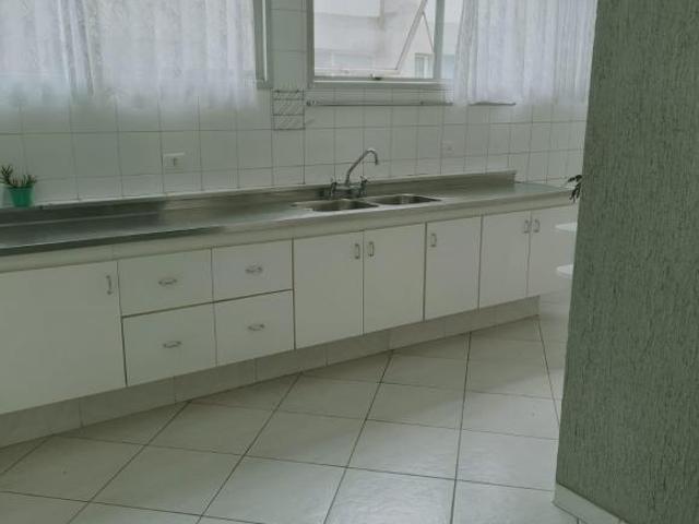 Apartamento à venda em Perdizes com 140 m², 3 quartos, 1 vaga