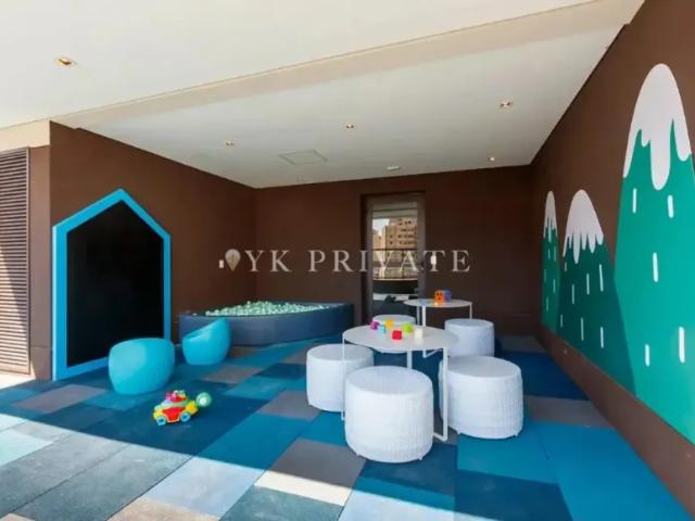 Apartamento à Venda em Perdizes com 184m²/ 3 suítes/ 2 vagas de garagem/ depósito