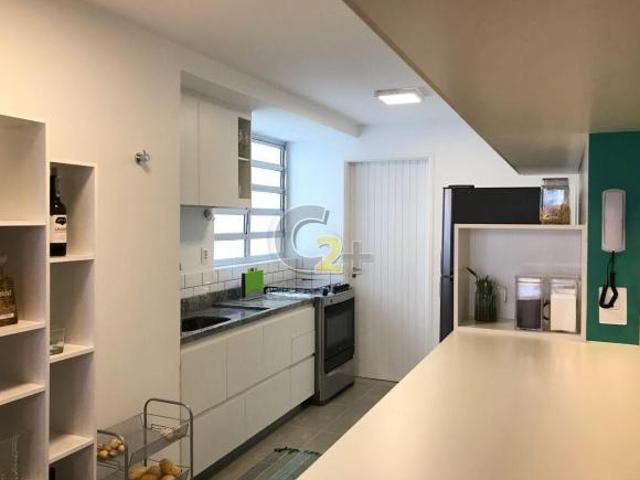 Apartamento à venda em Perdizes com 2 quartos, 1 suíte e 1 vaga