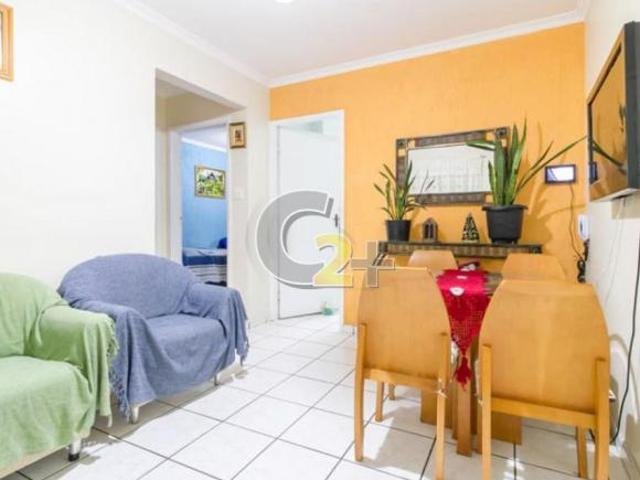 Apartamento à venda em Perdizes com 2 quartos e 1 vaga