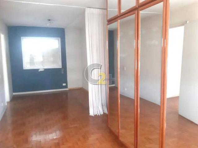 Apartamento à venda em Perdizes com 2 quartos, sendo 1 suíte e 2 vagas