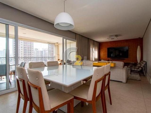 Apartamento à venda em Perdizes com 3 quartos 3 suítes e 4 vagas
