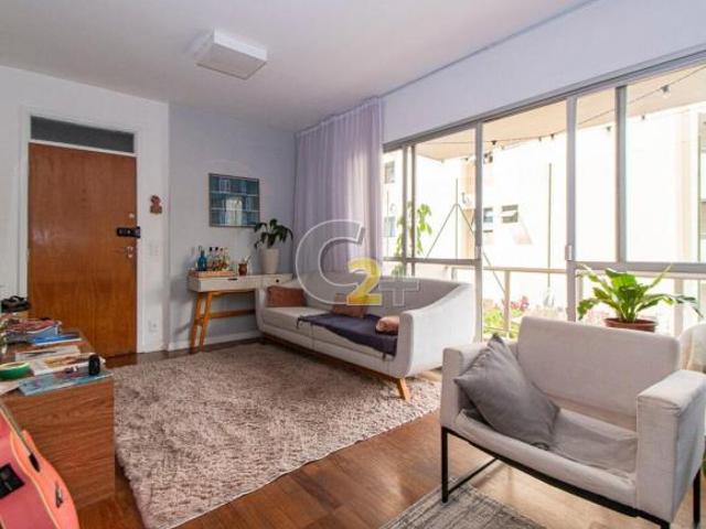 Apartamento à venda em Perdizes com 3 quartos, 1 suíte, 2 vagas e 100 m²
