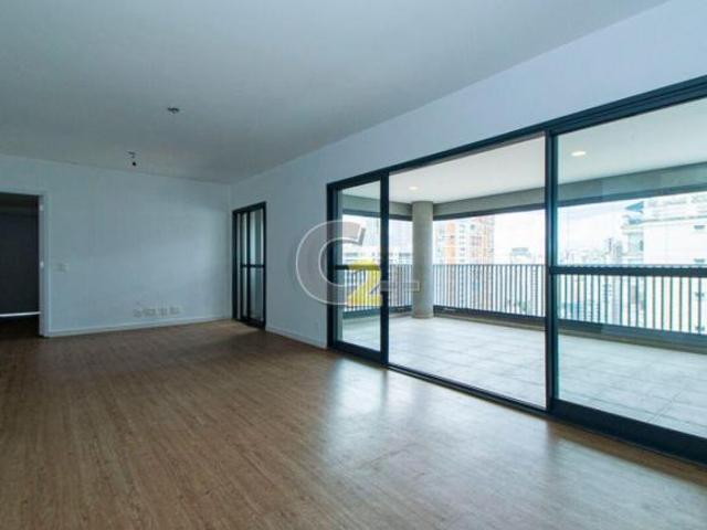 Apartamento à venda em Perdizes com 3 quartos, sendo 3 suítes, 3 vagas