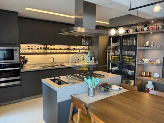 Apartamento à venda em Perdizes com 3 quartos, sendo 1 suíte e 2 vagas