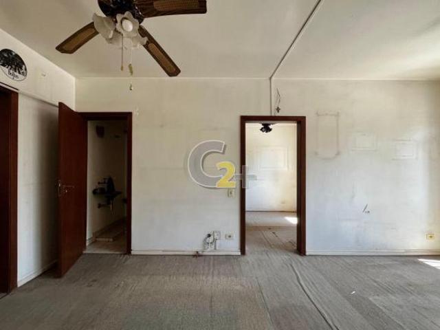 Apartamento a venda em Perdizes com 3 quartos, sendo 1 suite e 2 vagas