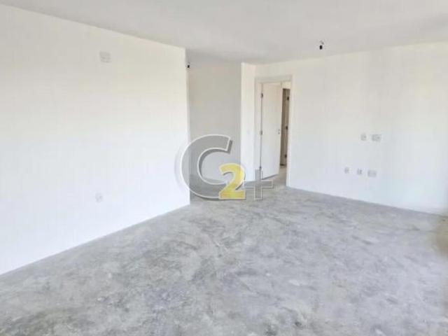 Apartamento à venda em Perdizes com 3 suites e 2 vagas