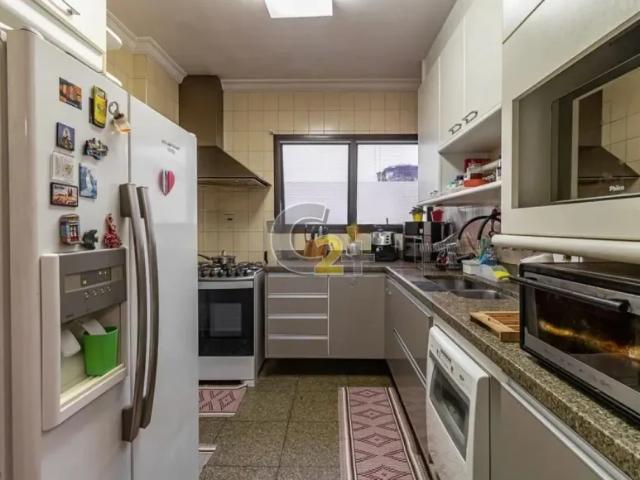 Apartamento à venda em Perdizes com 3 suítes e 3 vagas
