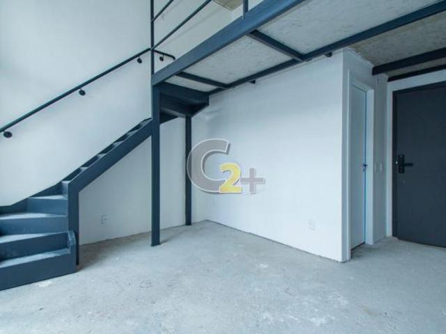 Apartamento a venda em Perdizes, pé direito alto