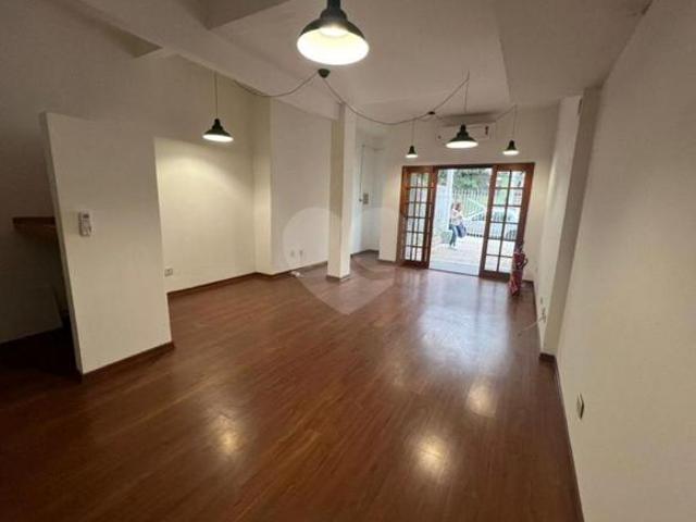 Apartamento à venda em Perdizes SP