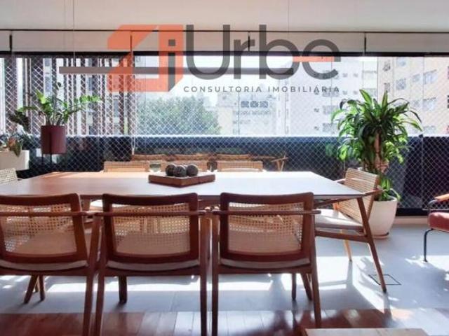 Apartamento à venda em Perdizes 146m², 3 suítes, 2 vagas
