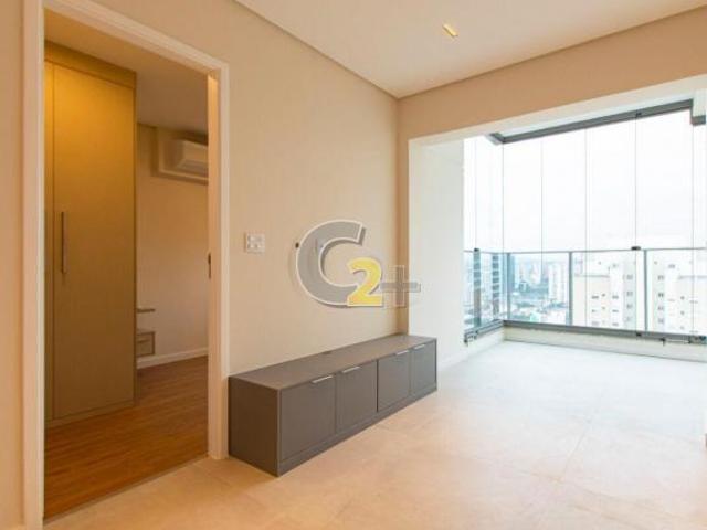 Apartamento á venda em Perdizes, 1 suíte, 1 vaga de garagem