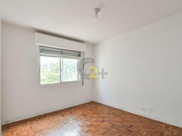 Apartamento á venda em Perdizes, 3 quartos, 1 suíte, 1 vaga de garagem