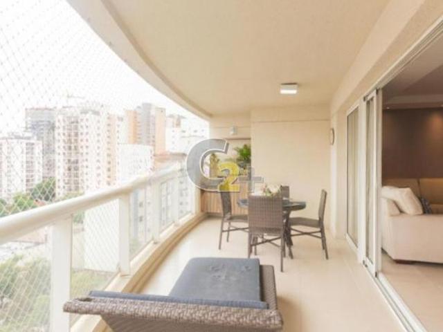 Apartamento á venda em Perdizes, 3 quartos, 3 suítes, 3 vagas de garagem
