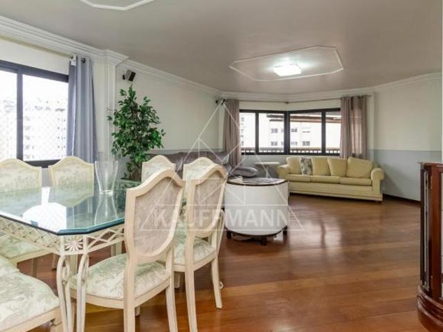 Apartamento à Venda em Perdizes 4 Suítes 4 Vagas 205m² de Área Útil
