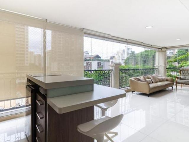 Apartamento à venda em Perdizes