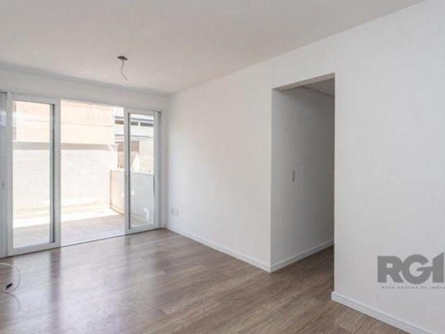 Apartamento à venda em Petrópolis