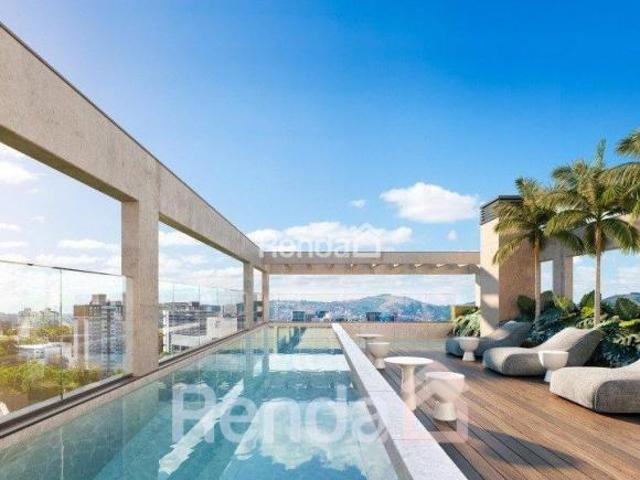 Apartamento à venda em Petrópolis