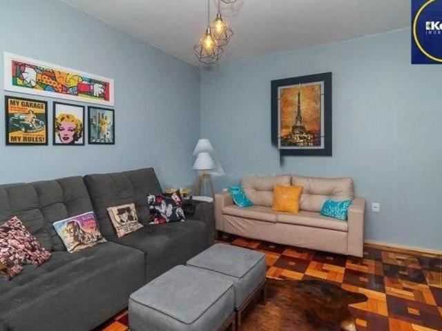 Apartamento à venda em Petrópolis