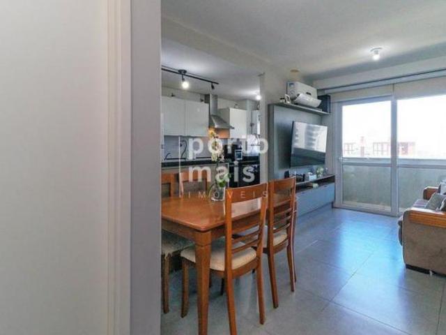 Apartamento à venda em Petrópolis